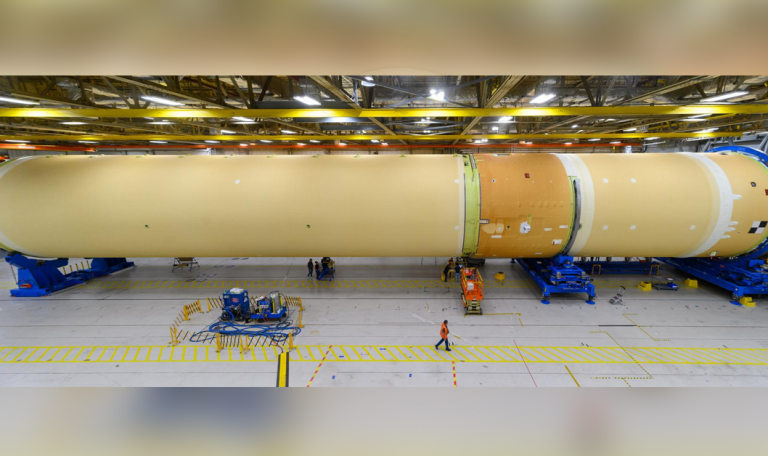 NASA, Boeing Finalize $3.2B Deal to Continue Space Launch System ...